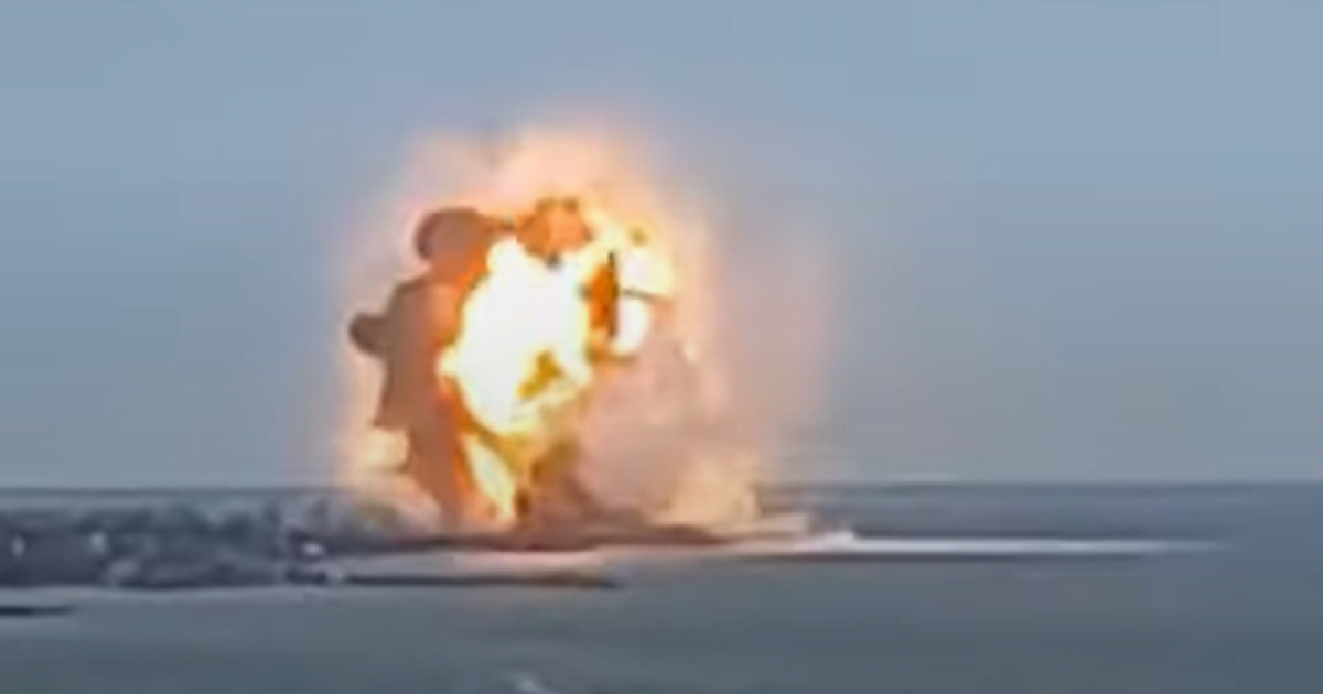 Russia struck with Kinzhal missile on the warehouse of anti-ship mines ...