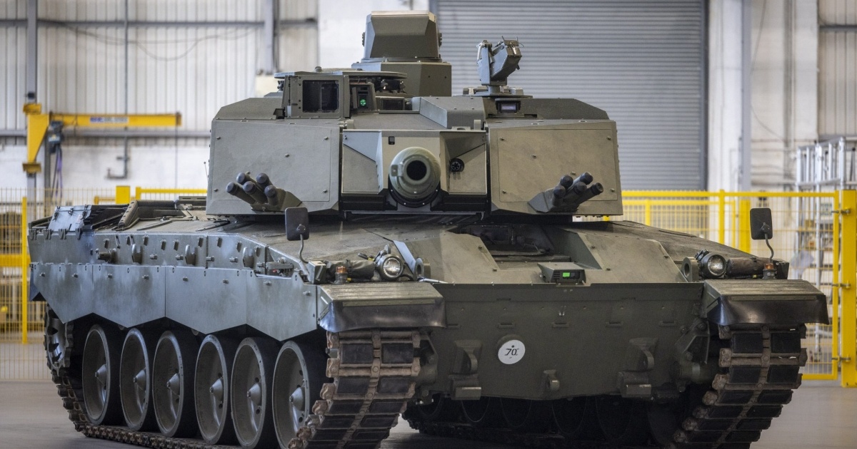 Challenger 3 tanks began to be produced in Britain — what is their ...