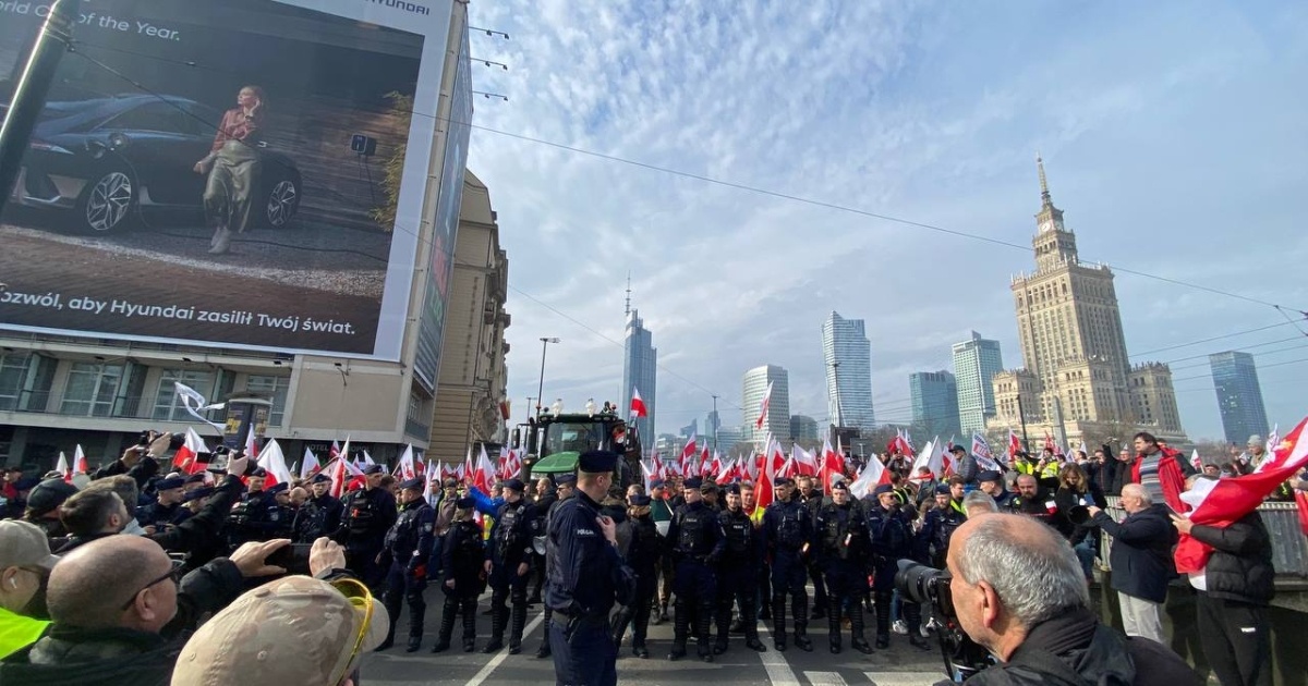Polish farmers protest in Warsaw