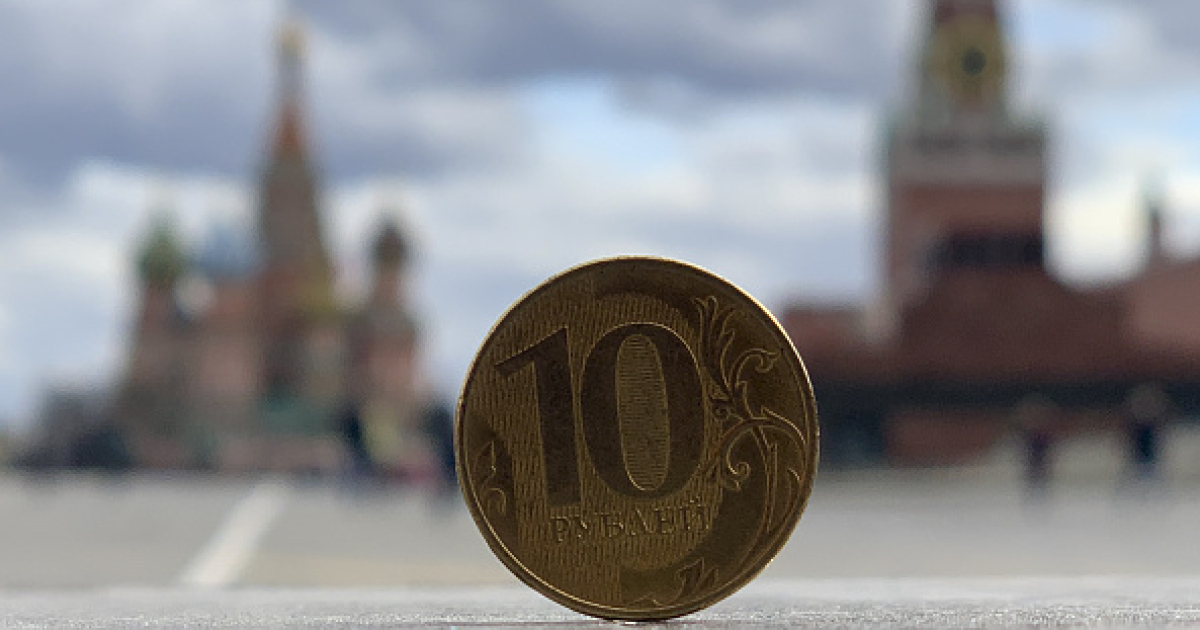 Курс рубля - курс російської валюти впав до мінімуму за рік