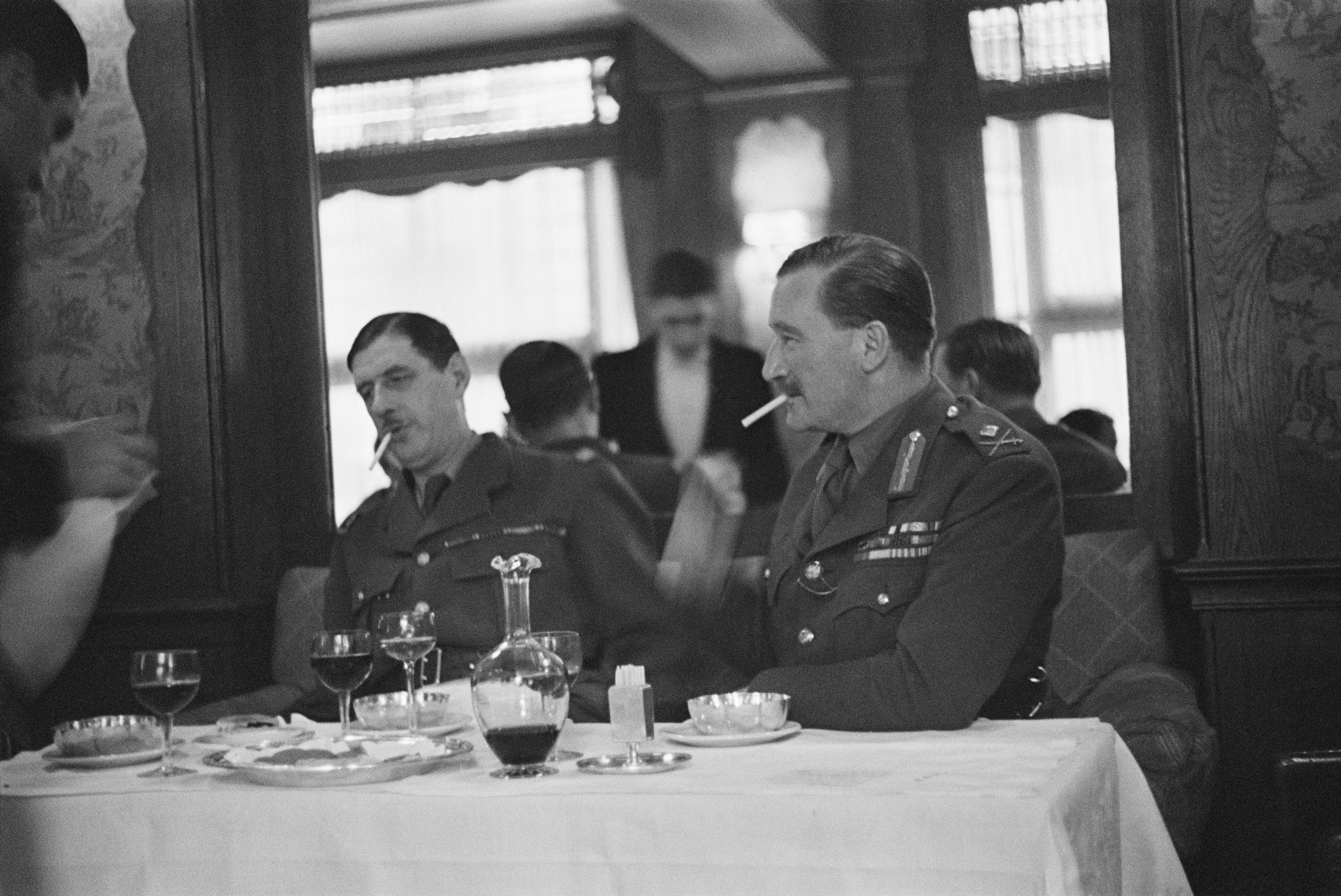 Alcohol in the Second World War — history, photo
