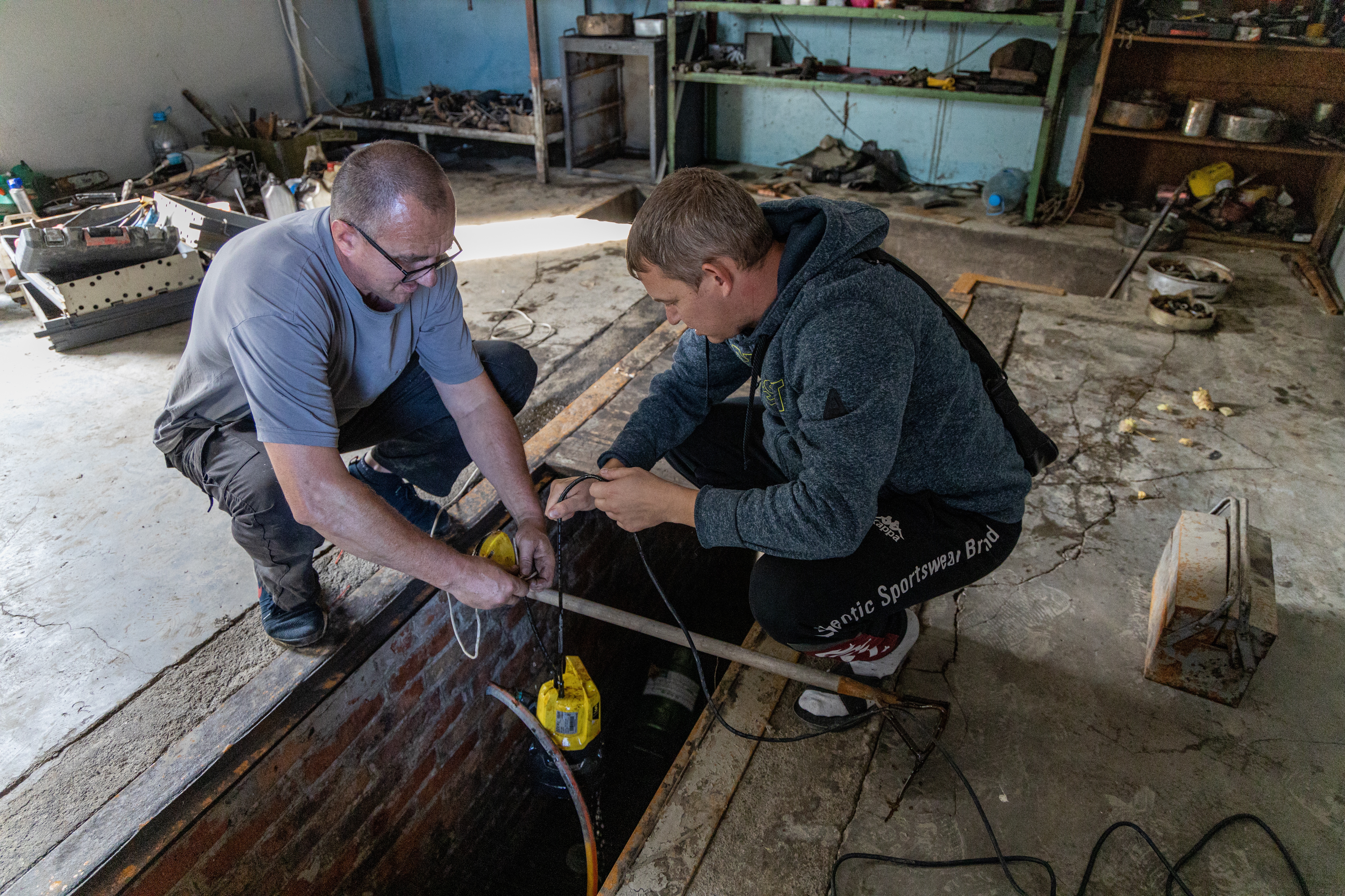 The Russians bombed the dam of the Ingulets River in Kryvyi Rih: the ...