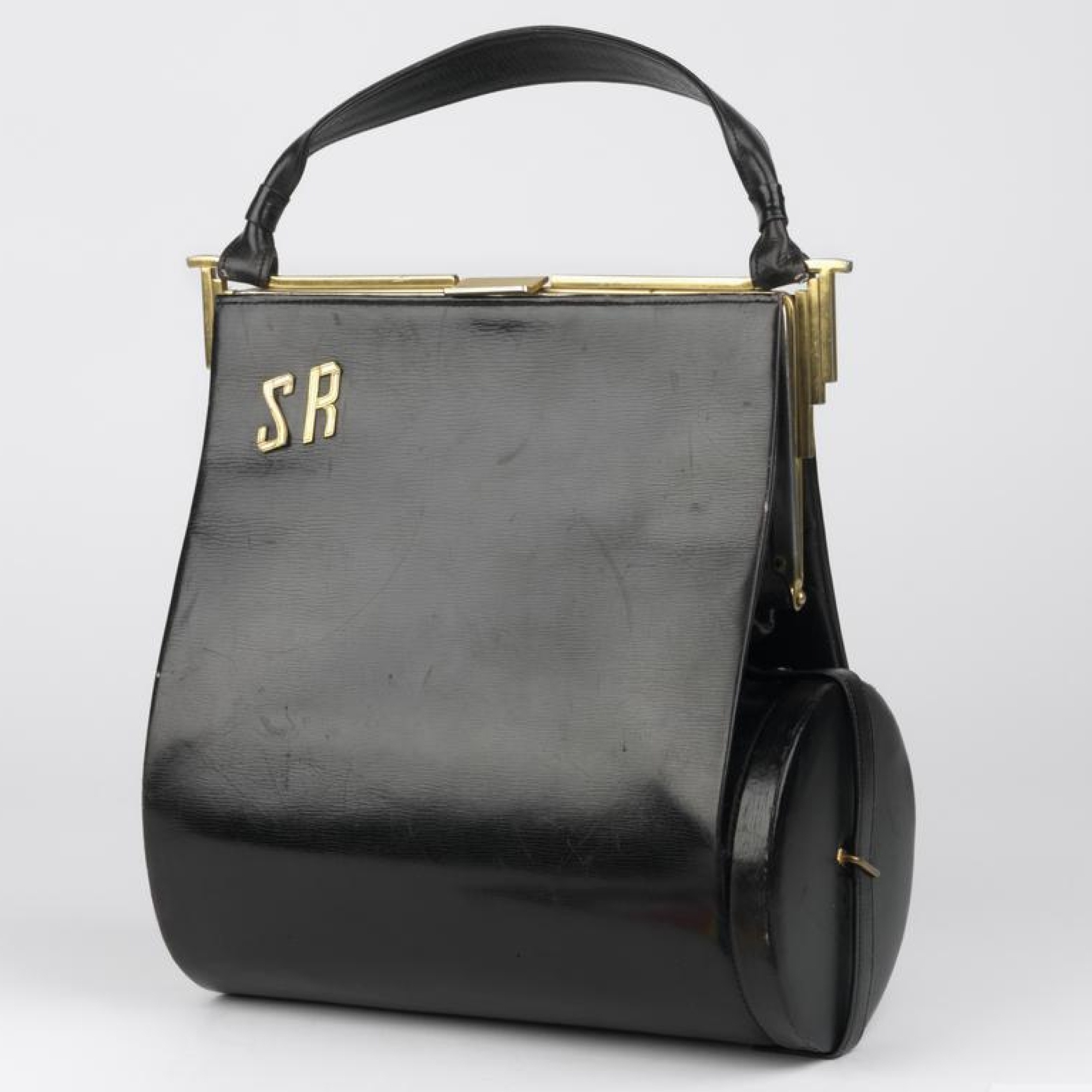 How fashion changed during the First and the Second World Wars ...