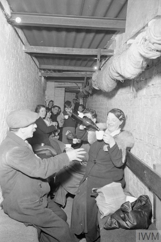 Alcohol in the Second World War — history, photo