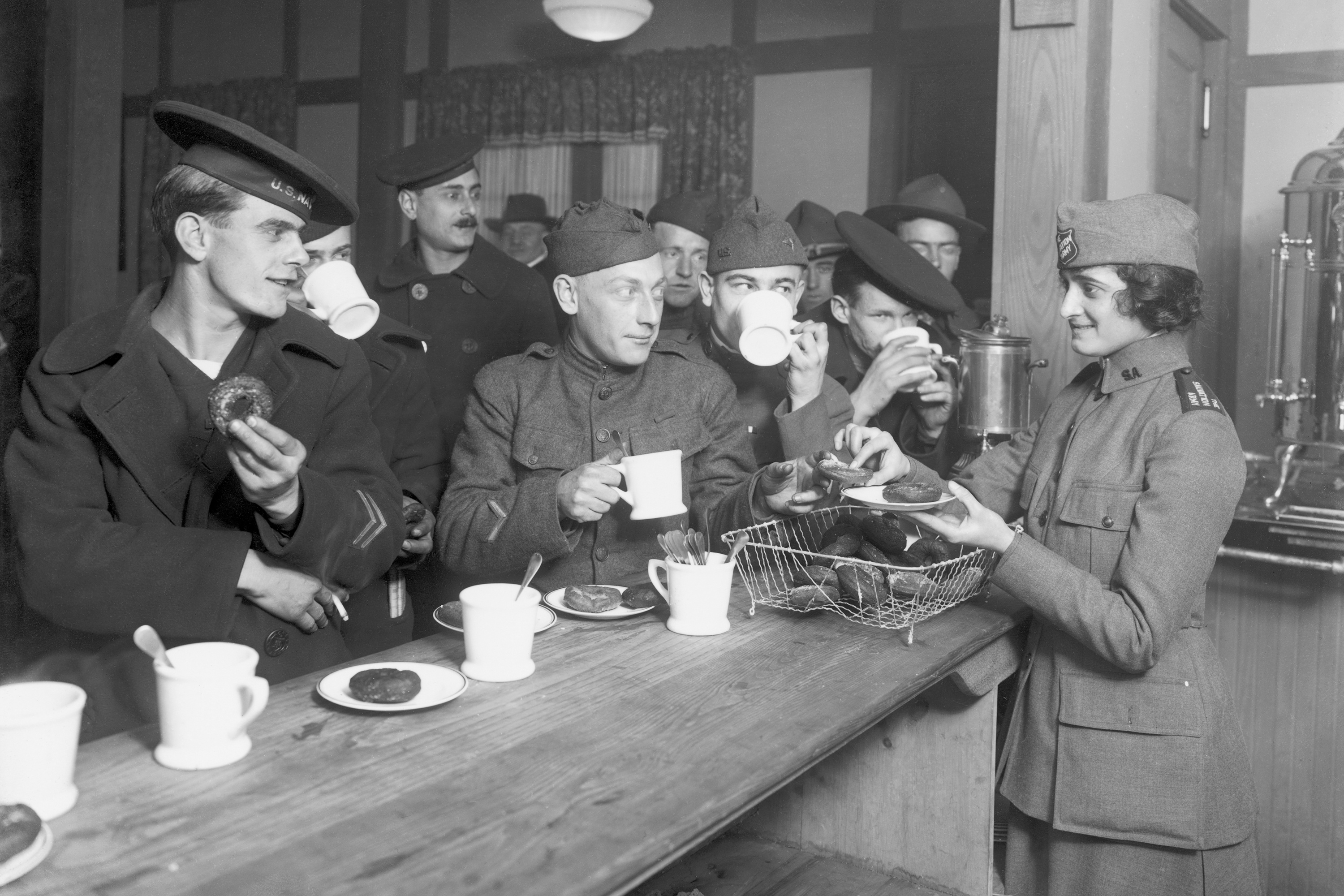 How coffee became the main drink of soldiers in various wars — story in ...